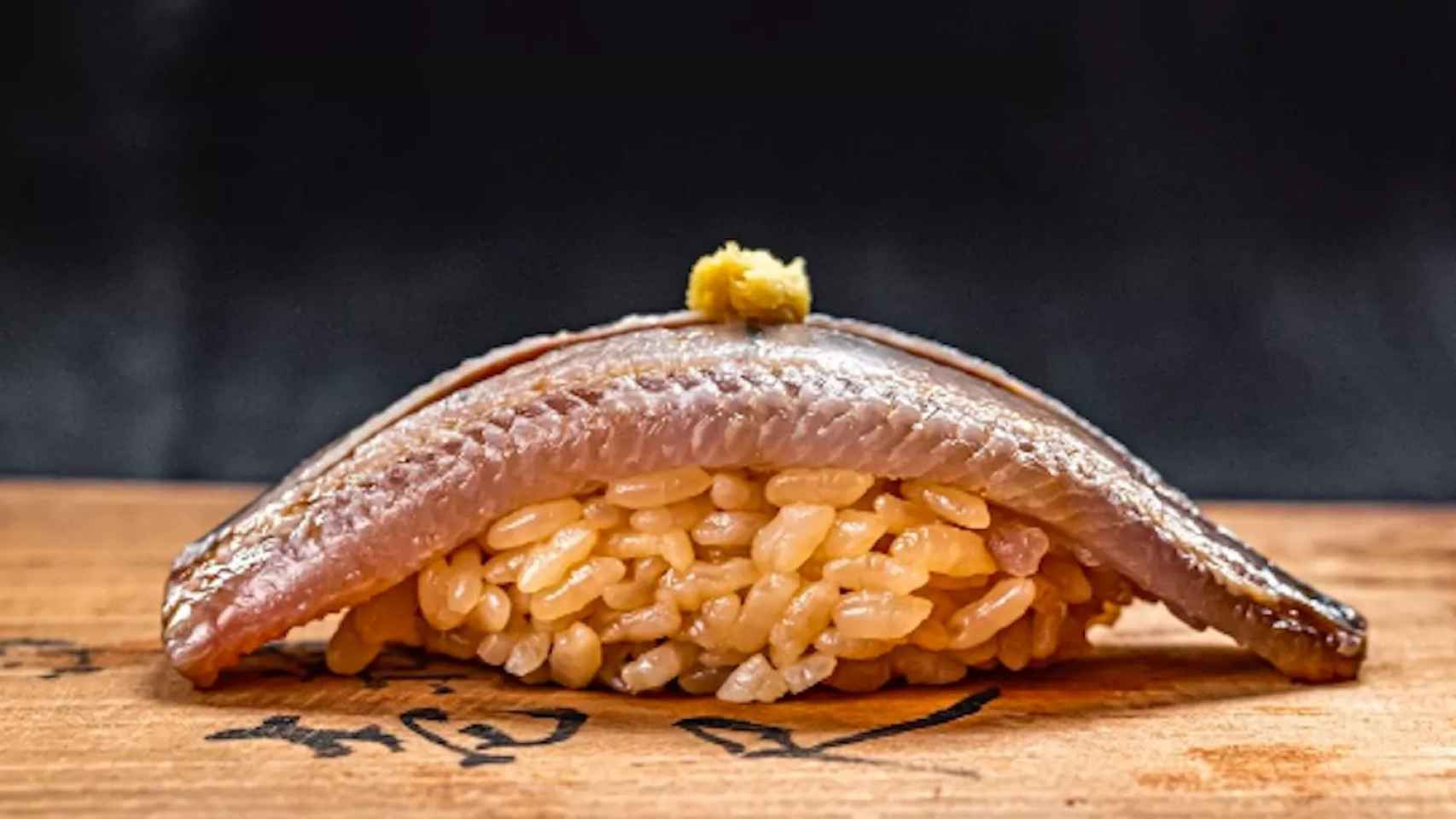 Esta es la barra de sushi más exclusiva de Barcelona: es secreta y solo ...